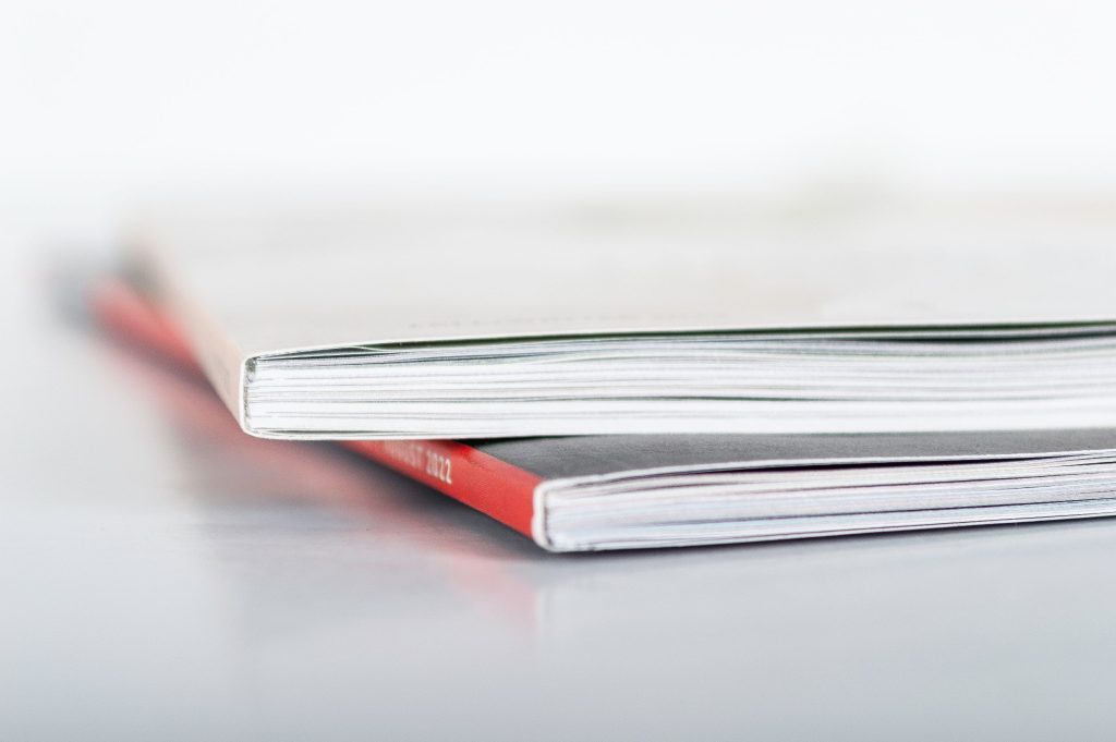 Binding Basics – Perfect Binding - Walsworth